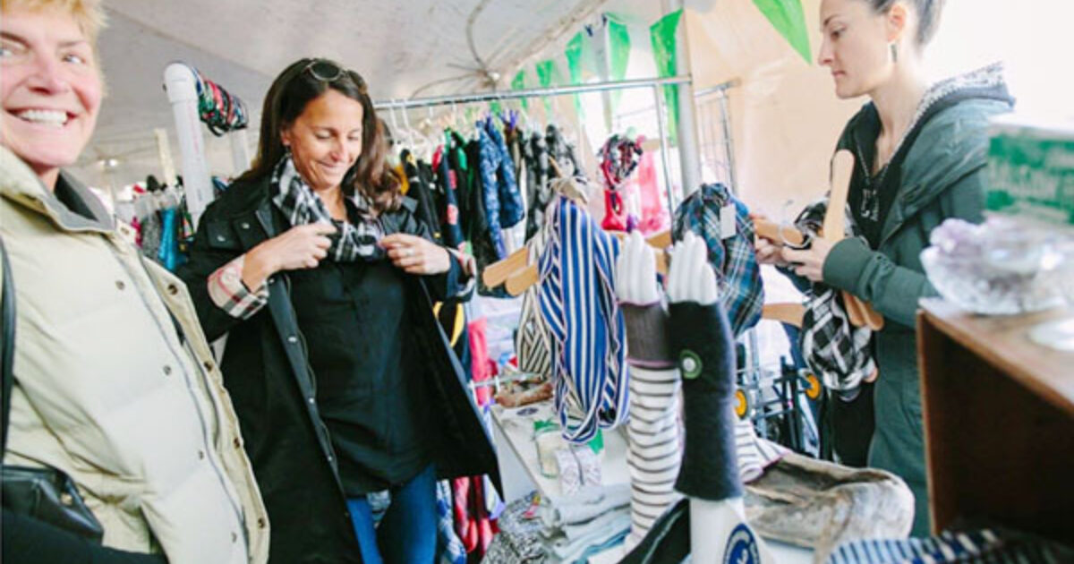 Shopping local will make you happier. Here’s how. | Love Live Local