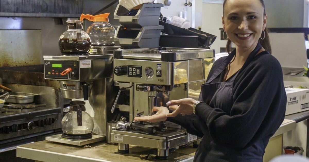 2023 Grant Recipient: Ocean Street Deli & Cafe | Love Live Local