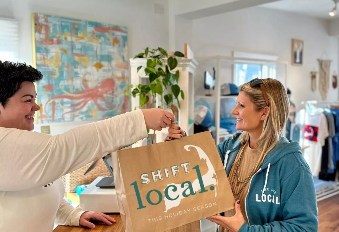 Welcome | Love Live Local