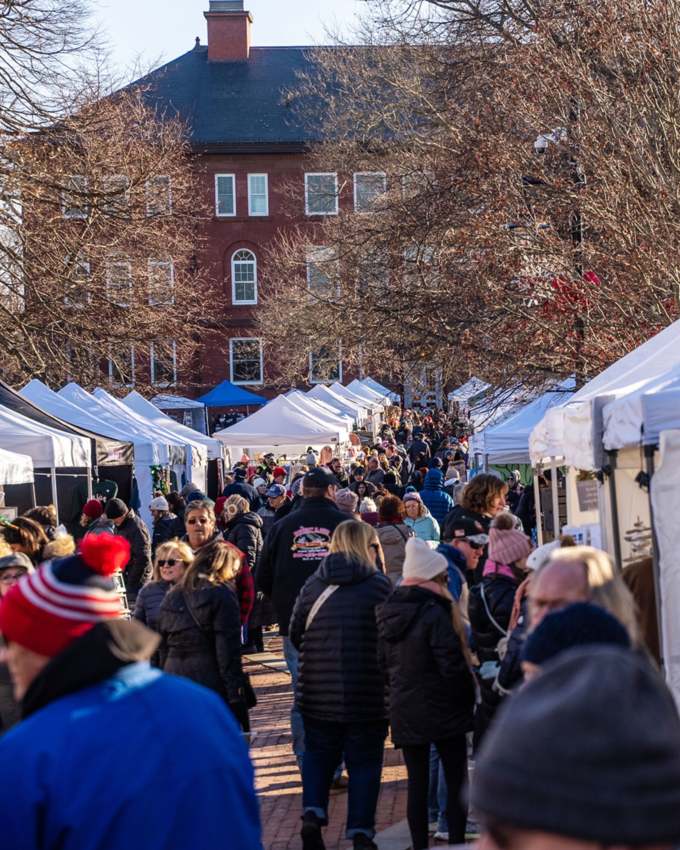 December 2025 | Love Live Local